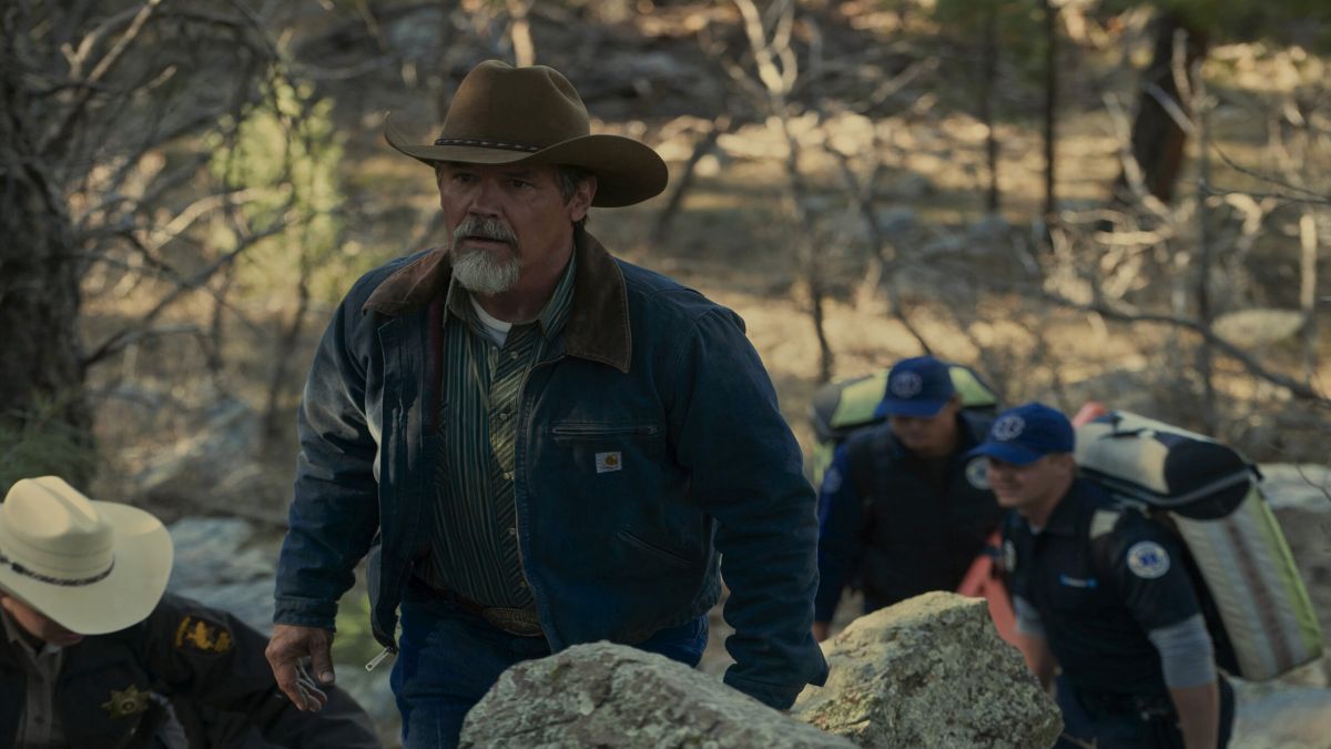 Outer Range: Reviravoltas no final, diz criador da série, confira!